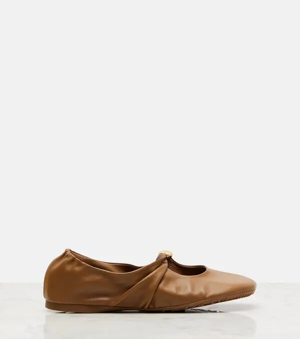 Loewe Pebble Leather Ballet Flats - Brown
