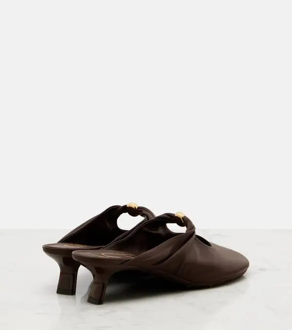 Loewe Pebble 45 Leather Mules - Brown