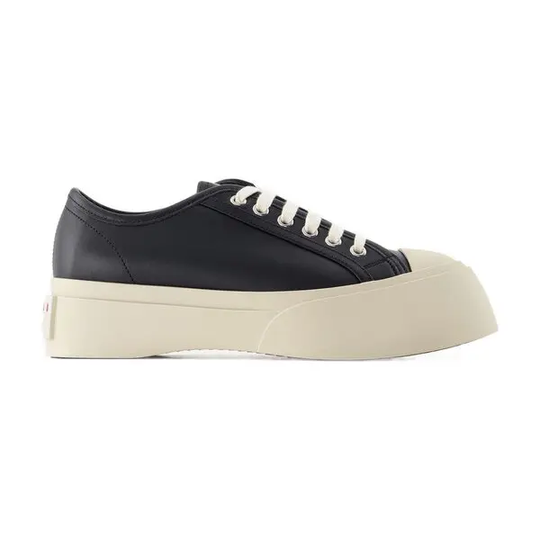 Marni Laced Up Sneakers - Black