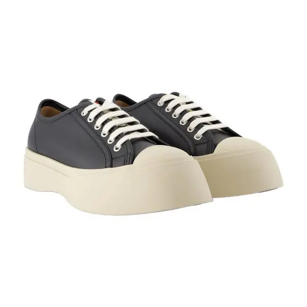 Marni Laced Up Sneakers - Black