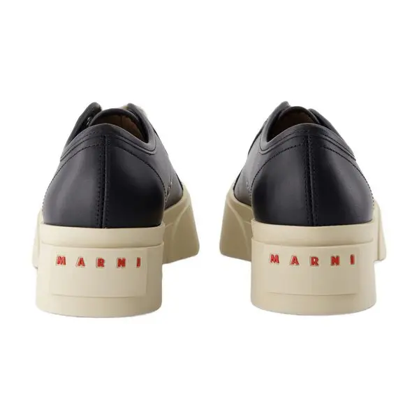 Marni Laced Up Sneakers - Black