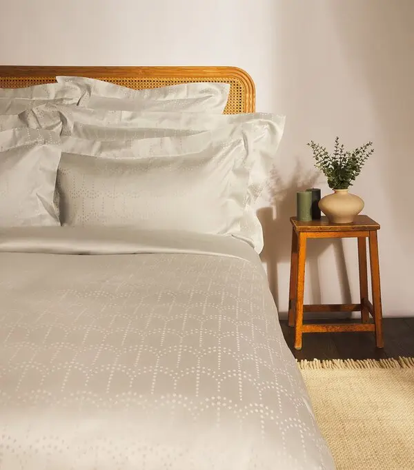 CELSO DE LEMOS Egyptian Cotton Evora Perle King Duvet Cover - Ivory