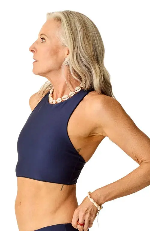 Carve Designs Sanitas Compression Reversible Dd Cup Top - Black/navy