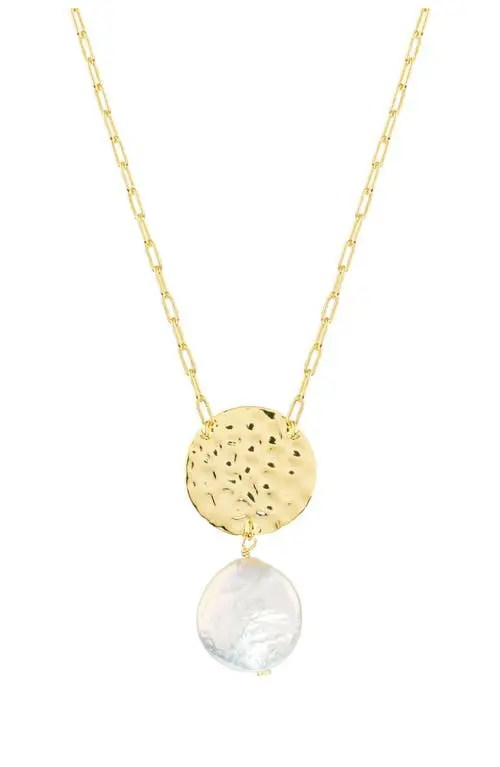 ATHRA LUXE Hammered Disc & Coin Pearl Pendant Necklace - Gold/white