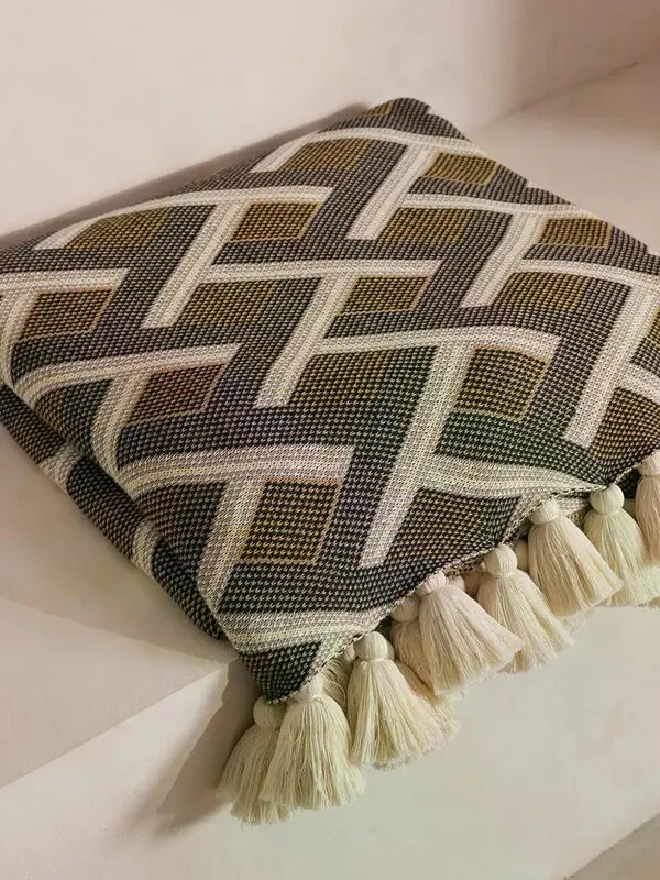 SOHO HOME Astor Blanket
