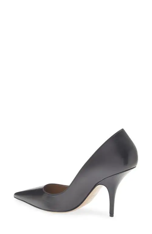 FERRAGAMO Pointed-toe Pumps