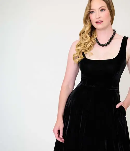 Unique Vintage Square Neck Pleated Swing Dress - Black Solid