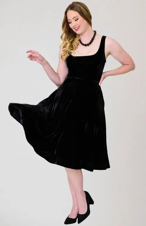 Unique Vintage Square Neck Pleated Swing Dress - Black Solid