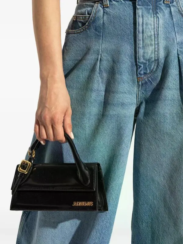 Jacquemus The Elongated Chiquito Leather Tote