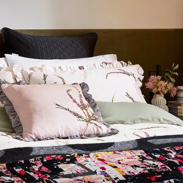 Ted Baker London Heather Floral Satin Comforter Set, Full/queen