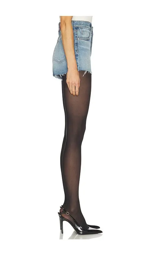 GRLFRND Nadia V Front Short