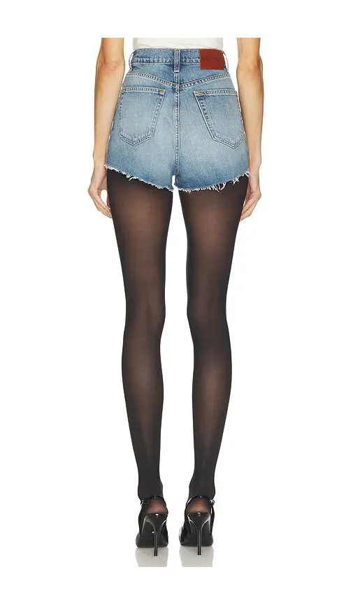GRLFRND Nadia V Front Short