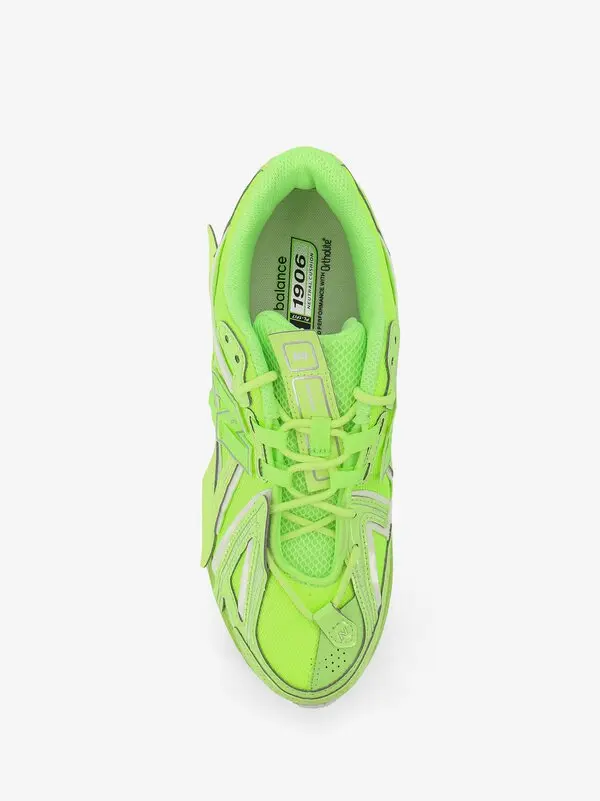 NEW BALANCE 1906 Low Top Sneakers - Green