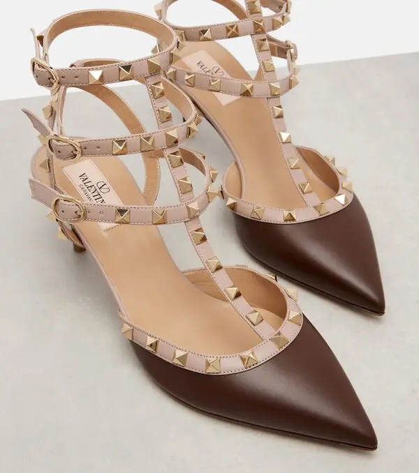 Valentino Garavani Rockstud 65 Leather Pumps - Brown