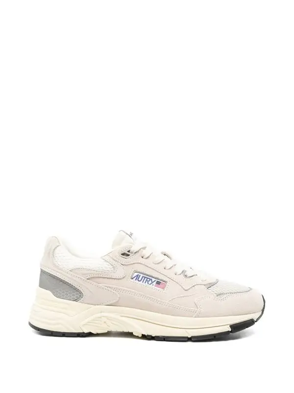AUTRY Hyperway Low Suede And Mesh Sneakers - Sand/silv