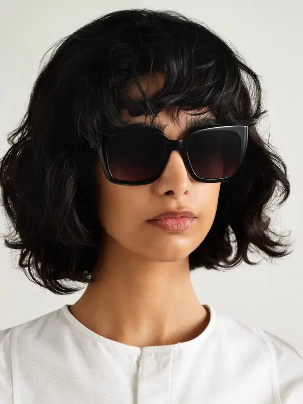 Dior 30montaigne S8u Oversized Cat-eye Sunglasses - Black