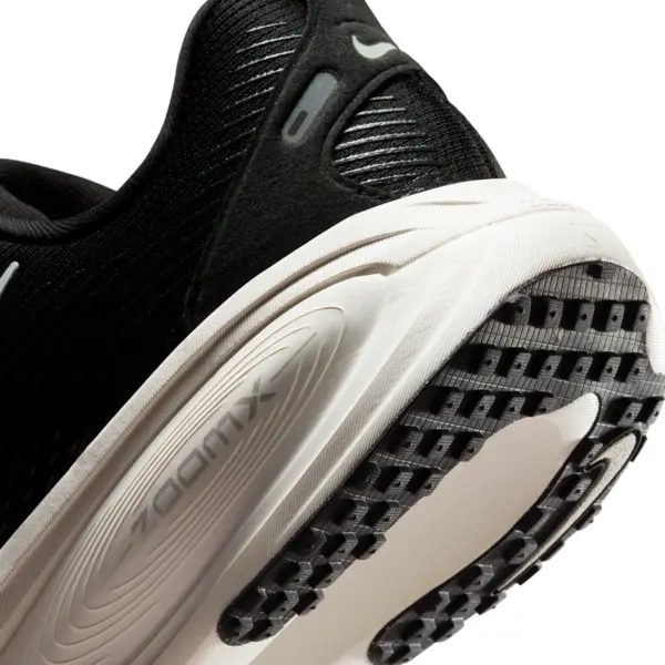 Nike Vomero 18 Road Running Shoes - Black