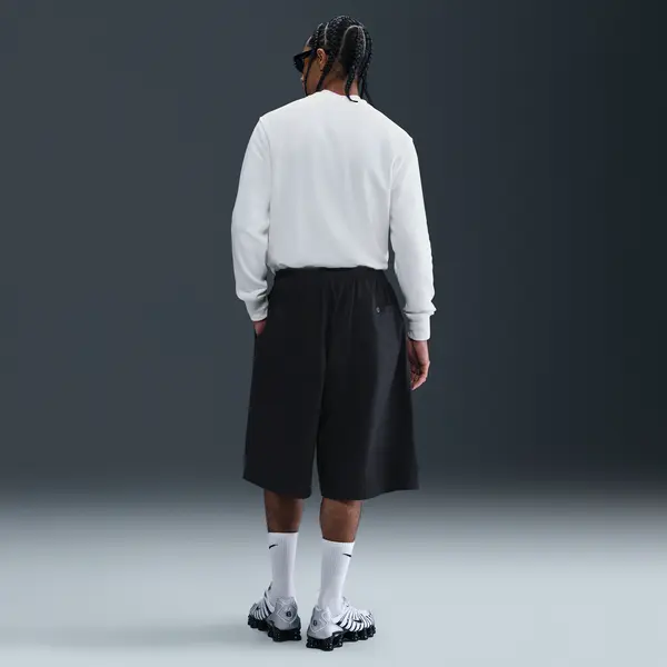 Nike Club Woven Oversized Shorts