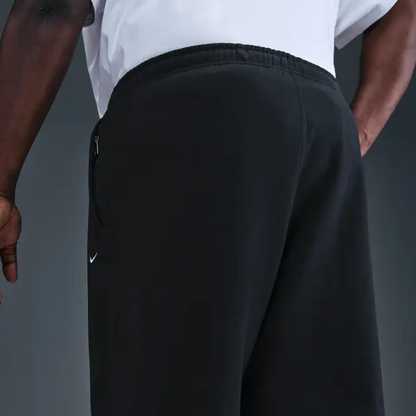 Nike Solo Swoosh Cuffed Fleece Pants - Black