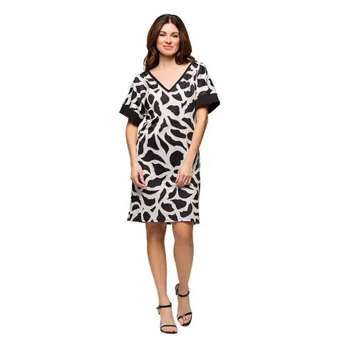 24SEVEN COMFORT APPAREL Maternity Short Sleeve T-shirt Dress - Black Multi