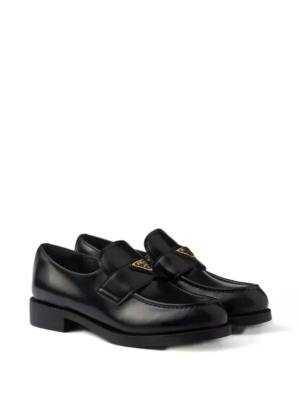 Prada Leather Loafers With Triangle Logo - Black