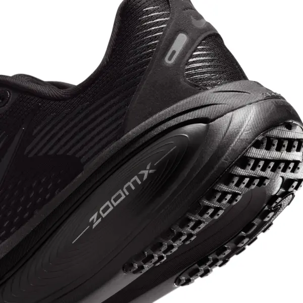 Nike Vomero 18 Road Running Shoes - Black