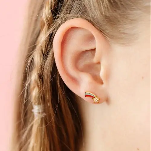 PIP POP Shooting Star Stud Earrings