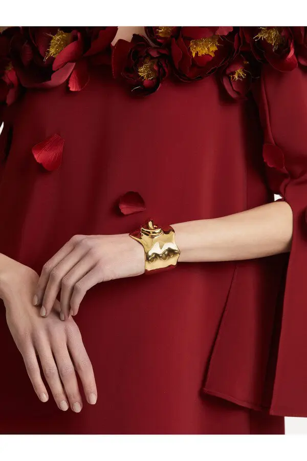 Oscar De La Renta O Knot Cuff Bracelet