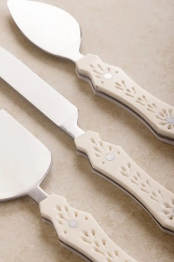 GAURI KOHLI Derby Cheese Knives Set Of 3