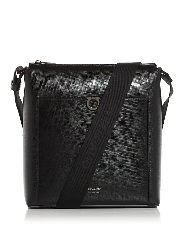 FERRAGAMO Leather Crossbody Bag - Nero