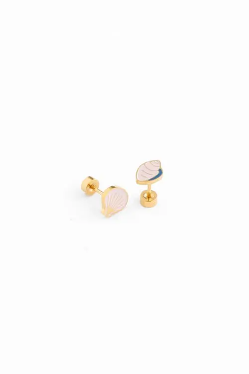 PIP POP Shell Stud Earrings