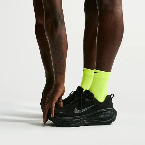Nike Dri-fit Run Midweight Micro-crew Sports Socks - Yellow