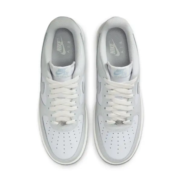 Nike Air Force 1 '07 Sneakers