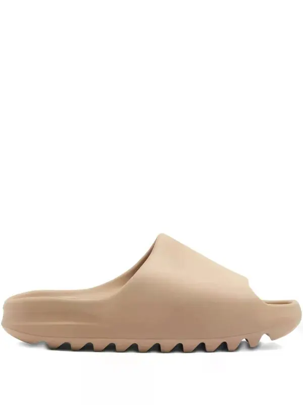 ADIDAS X YEEZY Yeezy Ridged Sole Slides