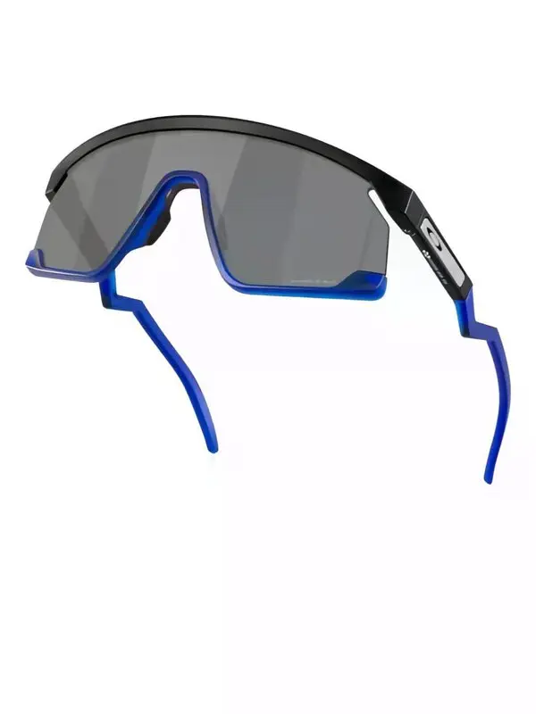 Oakley Geometric Sunglasses
