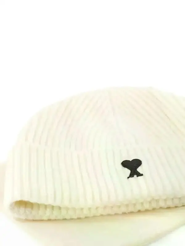 Ami De Coeur Wool Beanie - Neutrals