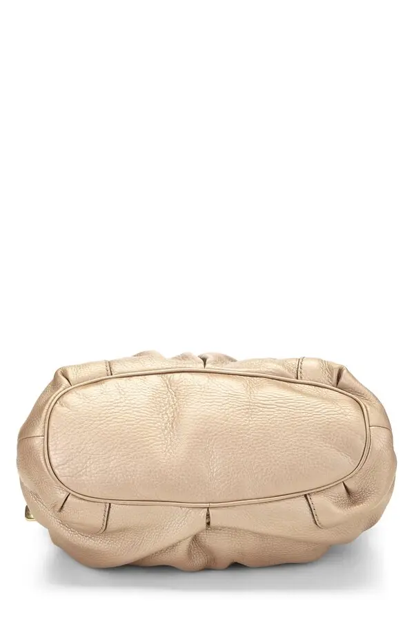 Gucci Metallic Leather Zip Sukey Handbag