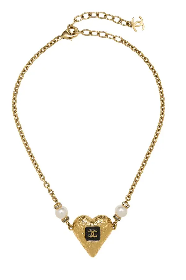 Chanel Tone Crystal Cc Heart Choker - Black
