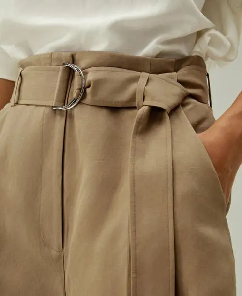 Lilysilk Silk-linen Blend Bermuda Shorts - Oak