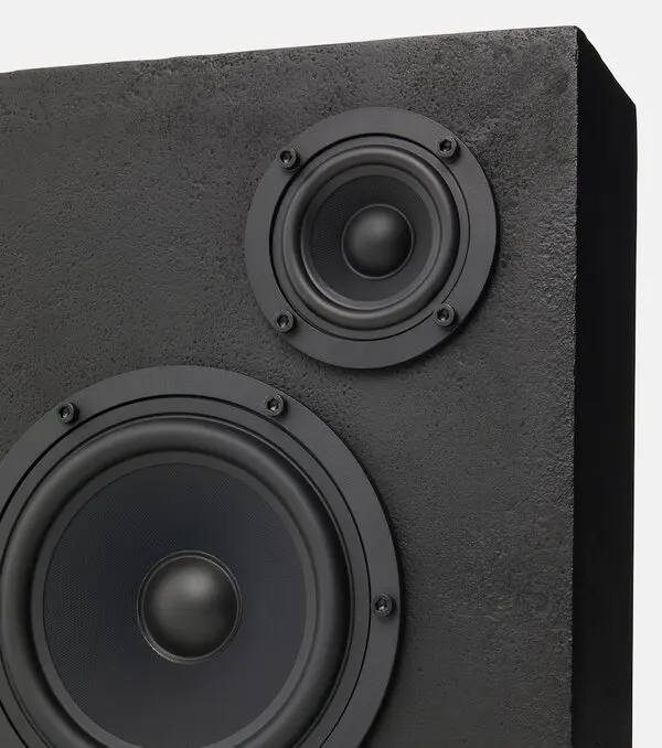 TRANSPARENT Steel Speaker