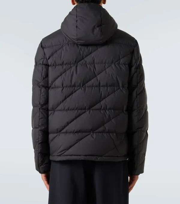 Moncler Sيروس Hooded Down Jacket