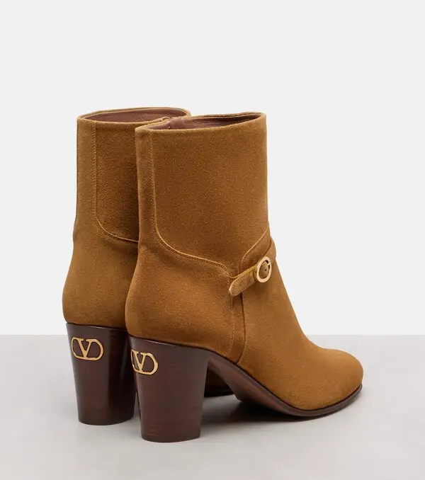 Valentino Garavani Pattie 75 Suede Ankle Boots