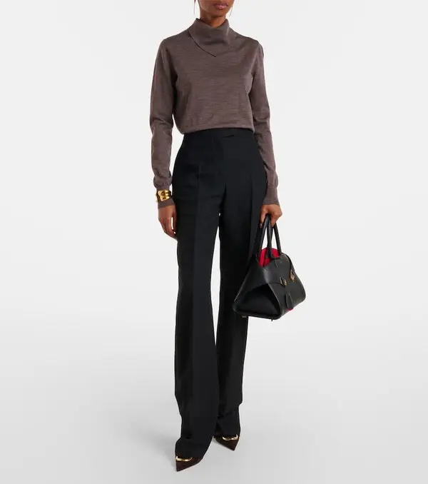 FERRAGAMO Hug Leather Tote Bag - Black