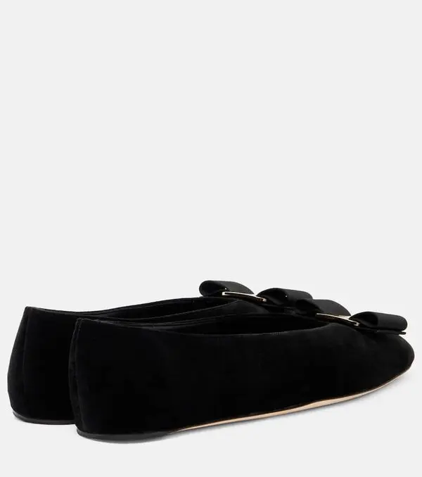 FERRAGAMO Vanna Velvet Ballerina Flats - Black