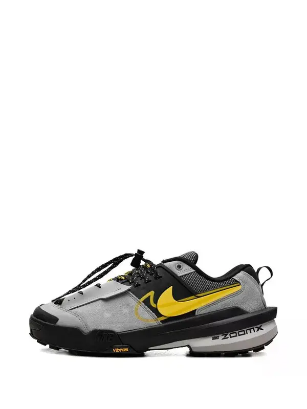 Nike X Sacai Zegamadome Sp Sneakers - Grey