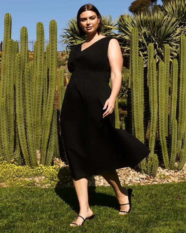 ESTELLE Allyssa Dress