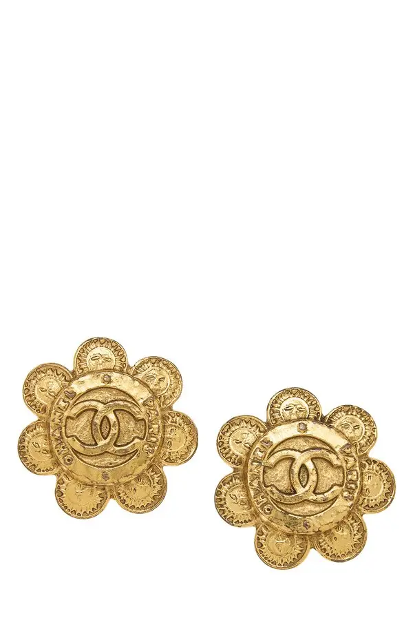 Chanel Paris Round Flower Earrings - Gold
