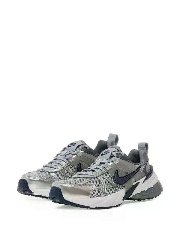 Nike V2k Run Metallic Mesh Low-top Sneakers - Grey