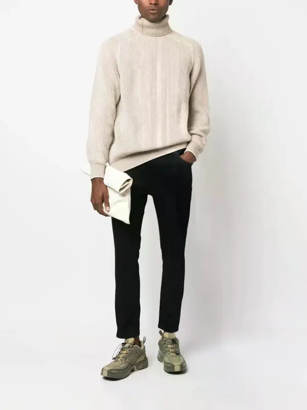 Sease Roll-neck Cashmere Jumper