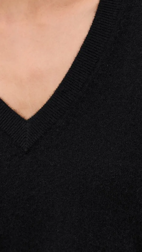 WHITE & WARREN Cashmere V-neck Pullover